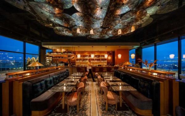 15 Best Romantic Restaurants in Toronto for Couples